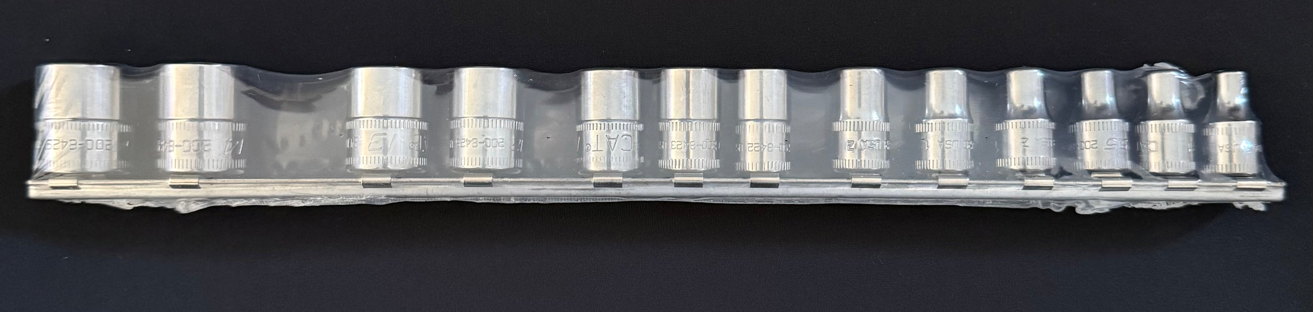 CAT 13 Piece Metric Socket Set 1/4" Drive 6 Point 200-8413 — Western ...